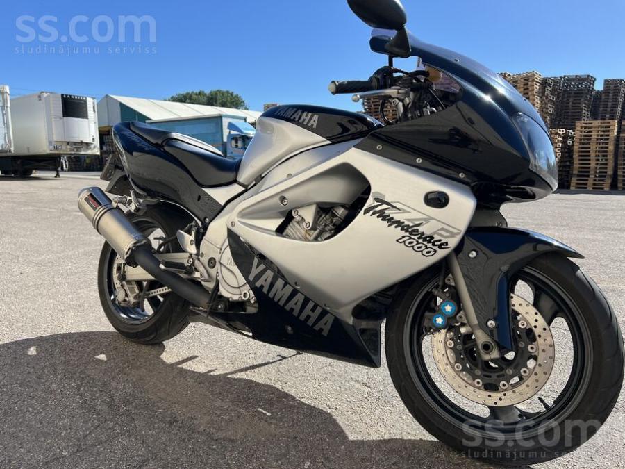 Yamaha YZF 1000R 2000 in Riga, with an engine capacity of 1.00 L and mileage of 0 thousand km for 2100 €, photo 1 on AUTOMOTO.COM.LV