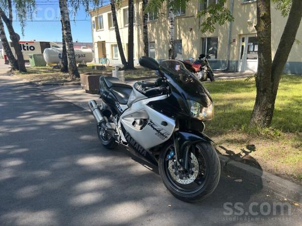 Ямаха YZF 1000R 2000 в Рига, объемом двигателя 1.00 л и пробегом 0 тыс. км за 2100 €, фото 2 на AUTOMOTO.COM.LV