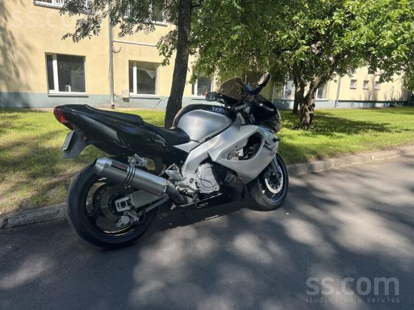 Ямаха YZF 1000R 2000 в Рига, объемом двигателя 1.00 л и пробегом 0 тыс. км за 2100 €, фото 5 на AUTOMOTO.COM.LV