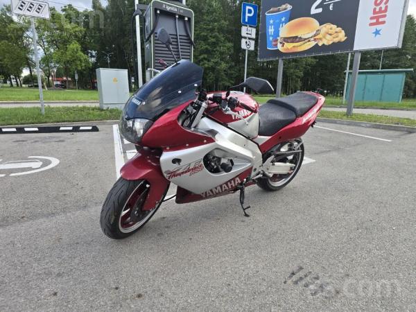 Yamaha YZF 1000R 2001 Rīga, ar dzinēja tilpumu 1.00 L un nobraukumu 0 tūkst. km par 2200 €, foto 1 vietnē AUTOMOTO.COM.LV