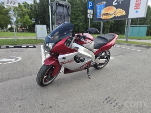 Yamaha YZF 1000R 2001 Rīga, ar dzinēja tilpumu 1.00 L un nobraukumu 0 tūkst. km par 2200 €, foto  vietnē AUTOMOTO.COM.LV