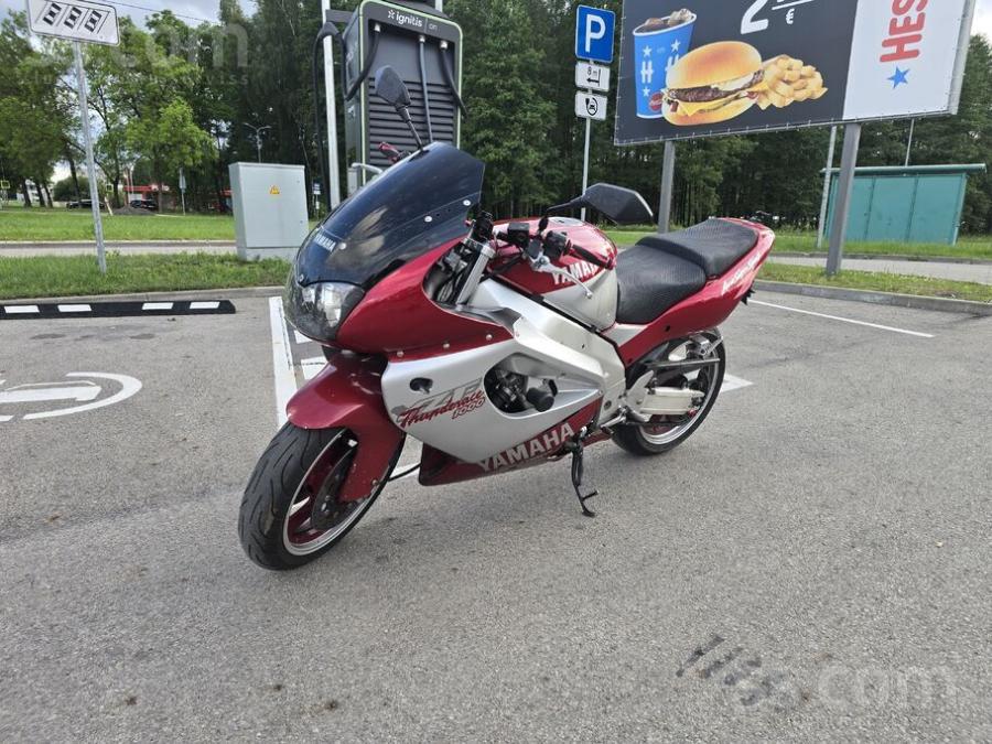Yamaha YZF 1000R 2001 Rīga, ar dzinēja tilpumu 1.00 L un nobraukumu 0 tūkst. km par 2200 €, foto 1 vietnē AUTOMOTO.COM.LV
