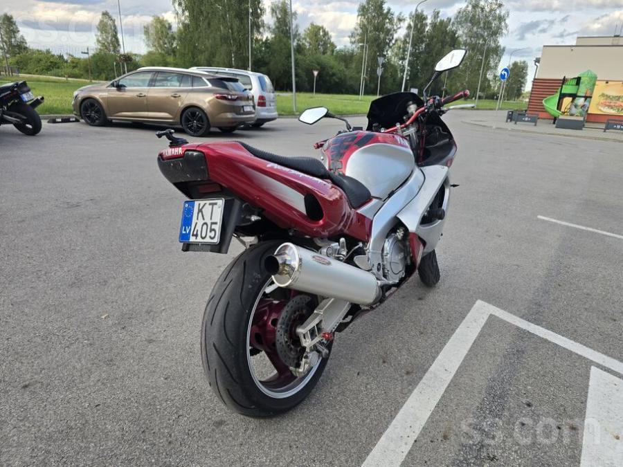 Yamaha YZF 1000R 2001 Rīga, ar dzinēja tilpumu 1.00 L un nobraukumu 0 tūkst. km par 2200 €, foto 4 vietnē AUTOMOTO.COM.LV