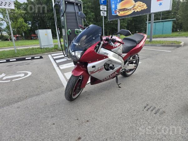 Yamaha YZF 1000R 2001 in Riga, with an engine capacity of 1.00 L and mileage of 0 thousand km for 2200 €, photo 6 on AUTOMOTO.COM.LV