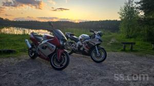 Yamaha YZF 1000R 2001 Rīga, ar dzinēja tilpumu 1.00 L un nobraukumu 0 tūkst. km par 2200 €, foto 9 vietnē AUTOMOTO.COM.LV