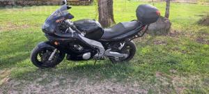 Yamaha YZF 600R 1997 Jēkabpils, ar dzinēja tilpumu 0.60 L un nobraukumu 0 tūkst. km par 1900 €, foto  vietnē AUTOMOTO.COM.LV