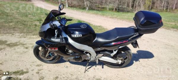 Yamaha YZF 600R 1997 Liepāja, ar dzinēja tilpumu 0.60 L un nobraukumu 0 tūkst. km par 2100 €, foto 5 vietnē AUTOMOTO.COM.LV