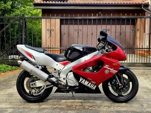 Black Yamaha YZF 1996 in Vilnius, with an engine capacity of 1.00 L and mileage of 51 thousand km for 990 €, photo  on AUTOMOTO.COM.LV