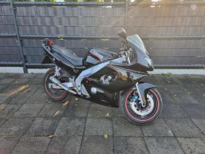 Black Yamaha YZF 1997 in Vilnius, with an engine capacity of 0.60 L and mileage of 50 thousand km for 1100 €, photo  on AUTOMOTO.COM.LV