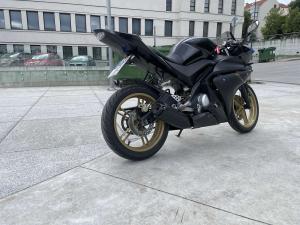Black Yamaha YZF 2008 in Kaunas, with an engine capacity of 0.14 L and mileage of 34 thousand km for 2150 €, photo 8 on AUTOMOTO.COM.LV