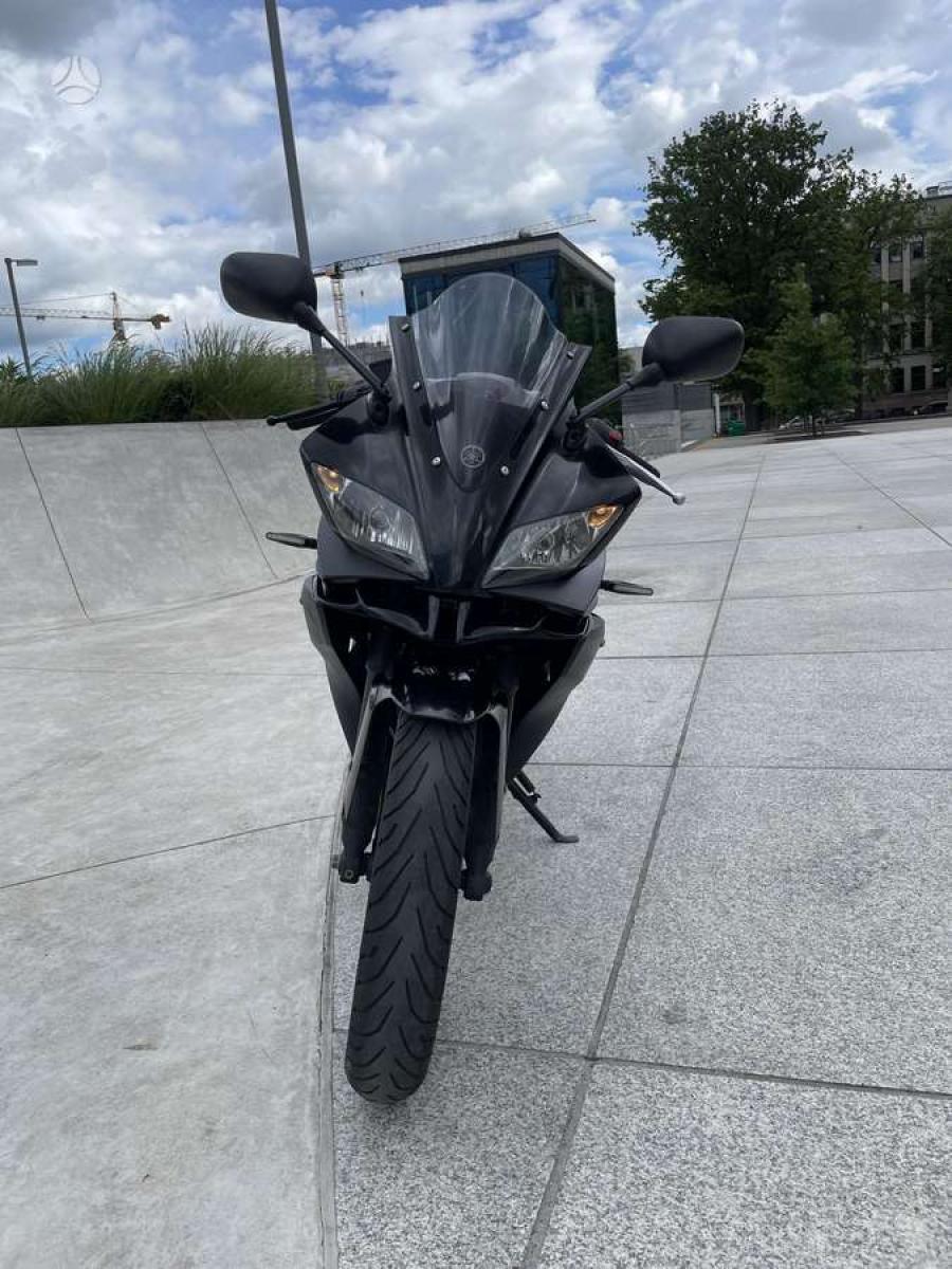 Black Yamaha YZF 2008 in Kaunas, with an engine capacity of 0.14 L and mileage of 34 thousand km for 2150 €, photo 13 on AUTOMOTO.COM.LV