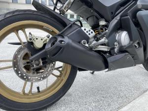 Black Yamaha YZF 2008 in Kaunas, with an engine capacity of 0.14 L and mileage of 34 thousand km for 2150 €, photo 22 on AUTOMOTO.COM.LV