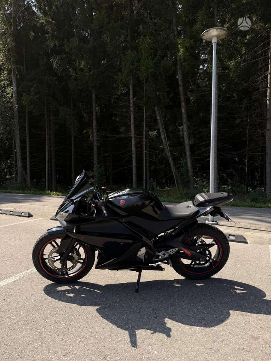 Black Yamaha YZF 2008 in Klaipeda, with an engine capacity of 0.13 L and mileage of 27 thousand km for 3200 €, photo 4 on AUTOMOTO.COM.LV