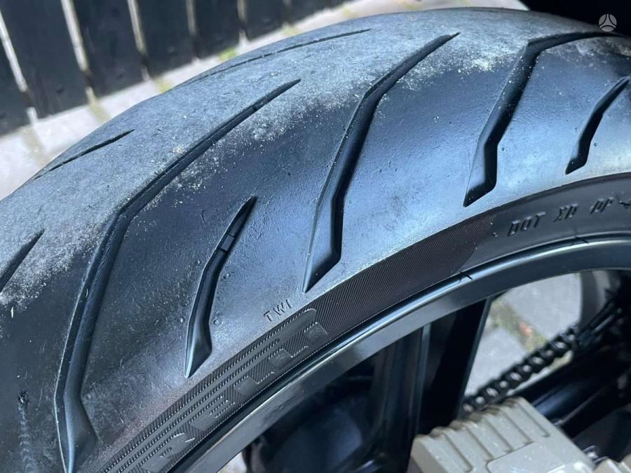 Melns Yamaha YZF 2008 Prienai, ar dzinēja tilpumu 0.13 L un nobraukumu 24 tūkst. km par 1790 €, foto 20 vietnē AUTOMOTO.COM.LV