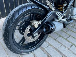 Melns Yamaha YZF 2008 Prienai, ar dzinēja tilpumu 0.13 L un nobraukumu 24 tūkst. km par 1790 €, foto 21 vietnē AUTOMOTO.COM.LV