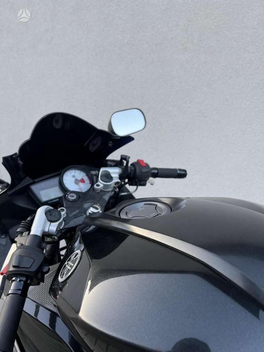 Black Yamaha YZF 2009 in Palanga, with an engine capacity of 0.00 L and mileage of 55 thousand km for 1500 €, photo 4 on AUTOMOTO.COM.LV