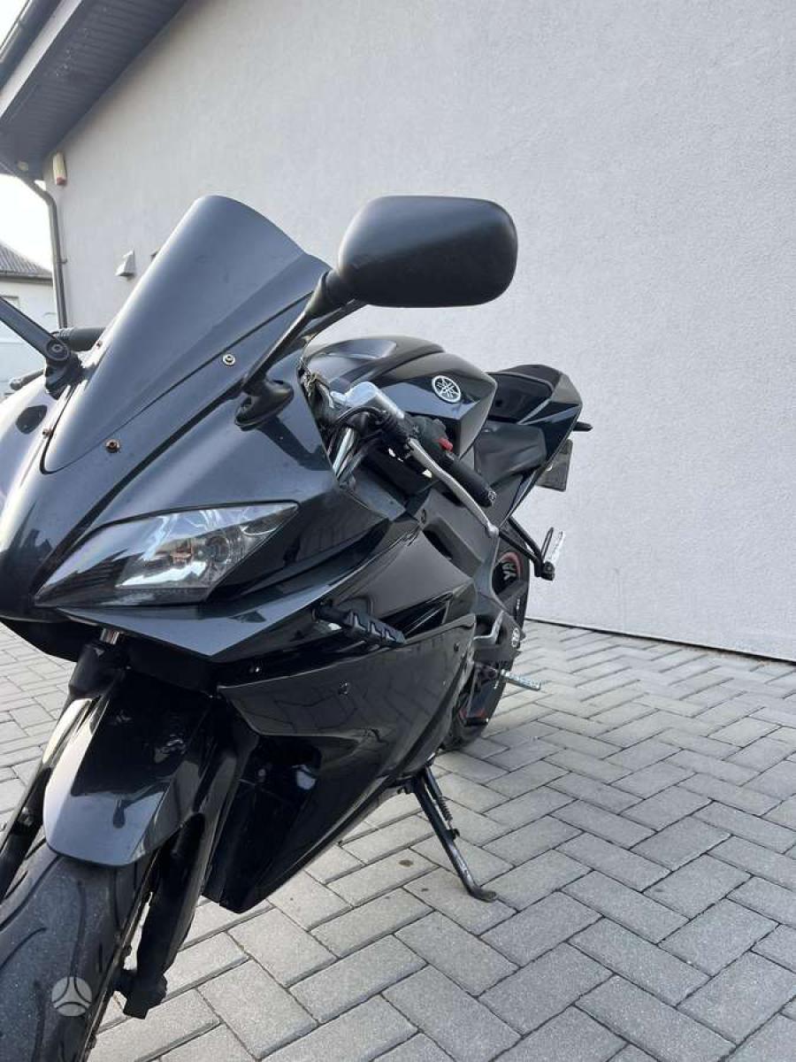 Black Yamaha YZF 2009 in Palanga, with an engine capacity of 0.00 L and mileage of 55 thousand km for 1500 €, photo 7 on AUTOMOTO.COM.LV