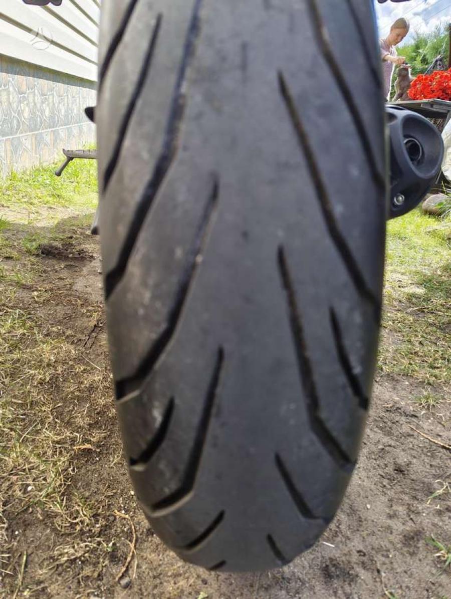 Melns Yamaha YZF 2009 Kauņa, ar dzinēja tilpumu 0.13 L un nobraukumu 25 tūkst. km par 1800 €, foto 11 vietnē AUTOMOTO.COM.LV