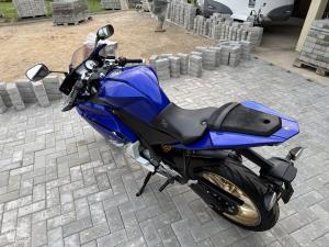 Melns Yamaha YZF 2010 Kauņa, ar dzinēja tilpumu 0.13 L un nobraukumu 23 tūkst. km par 2050 €, foto 13 vietnē AUTOMOTO.COM.LV