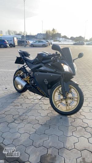 Melns Yamaha YZF 2010 Telšiai, ar dzinēja tilpumu 0.13 L un nobraukumu 60 tūkst. km par 1950 €, foto 7 vietnē AUTOMOTO.COM.LV