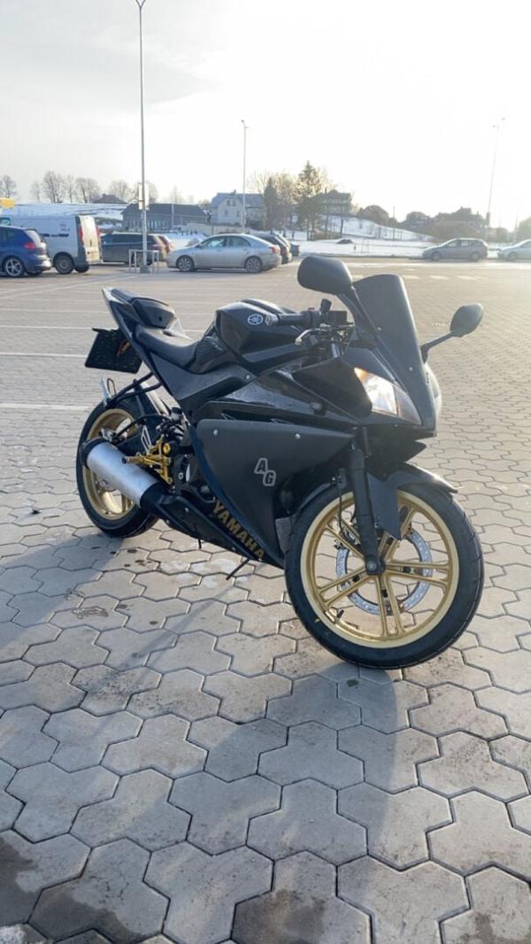 Black Yamaha YZF 2010 in Telschi, with an engine capacity of 0.13 L and mileage of 0 thousand km for 1950 €, photo 2 on AUTOMOTO.COM.LV