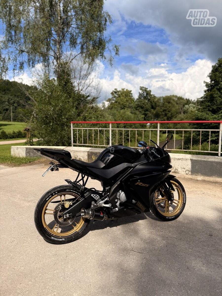 Black Yamaha YZF 2011 in Kretinga, with an engine capacity of 0.13 L and mileage of 39 thousand km for 2250 €, photo 11 on AUTOMOTO.COM.LV