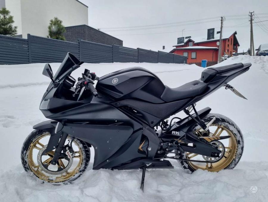 Melns Yamaha YZF 2012 Kauņa, ar dzinēja tilpumu 0.13 L un nobraukumu 31 tūkst. km par 1730 €, foto 5 vietnē AUTOMOTO.COM.LV