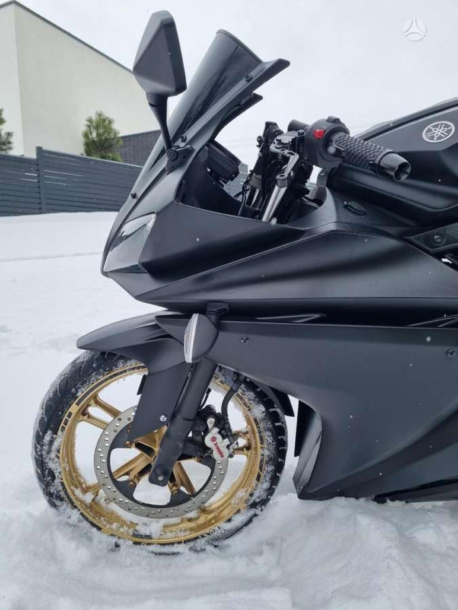 Melns Yamaha YZF 2012 Kauņa, ar dzinēja tilpumu 0.13 L un nobraukumu 31 tūkst. km par 1730 €, foto 6 vietnē AUTOMOTO.COM.LV