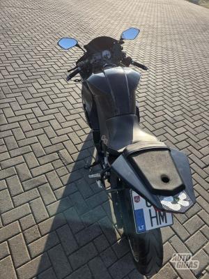Melns Yamaha YZF 2012 Klaipėda, ar dzinēja tilpumu 0.13 L un nobraukumu 46 tūkst. km par 1800 €, foto 4 vietnē AUTOMOTO.COM.LV