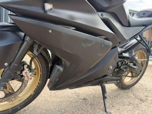Black Yamaha YZF 2012 in Marijampole, with an engine capacity of 0.13 L and mileage of 31 thousand km for 1350 €, photo 9 on AUTOMOTO.COM.LV