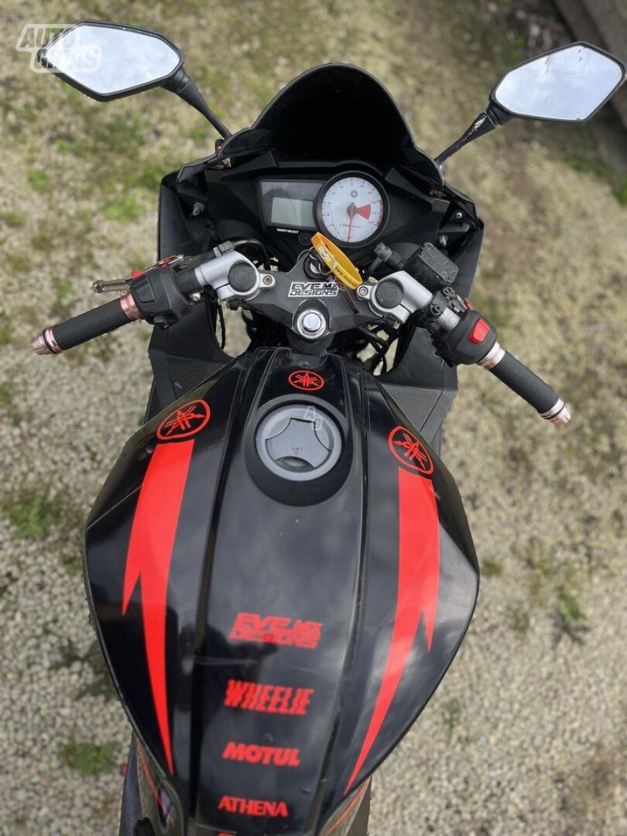 Melns Yamaha YZF 2013 Akmenė, ar dzinēja tilpumu 0.05 L un nobraukumu 55 tūkst. km par 1500 €, foto 5 vietnē AUTOMOTO.COM.LV