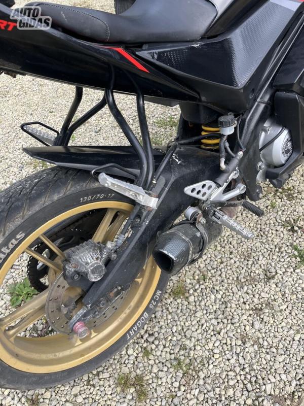 Melns Yamaha YZF 2013 Akmenė, ar dzinēja tilpumu 0.05 L un nobraukumu 55 tūkst. km par 1500 €, foto 5 vietnē AUTOMOTO.COM.LV