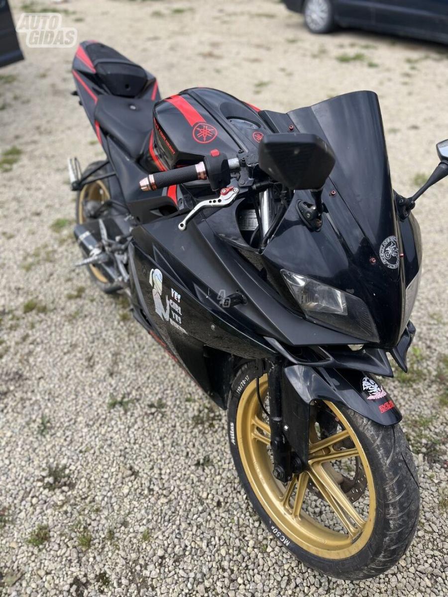 Melns Yamaha YZF 2013 Akmenė, ar dzinēja tilpumu 0.05 L un nobraukumu 55 tūkst. km par 1500 €, foto 8 vietnē AUTOMOTO.COM.LV