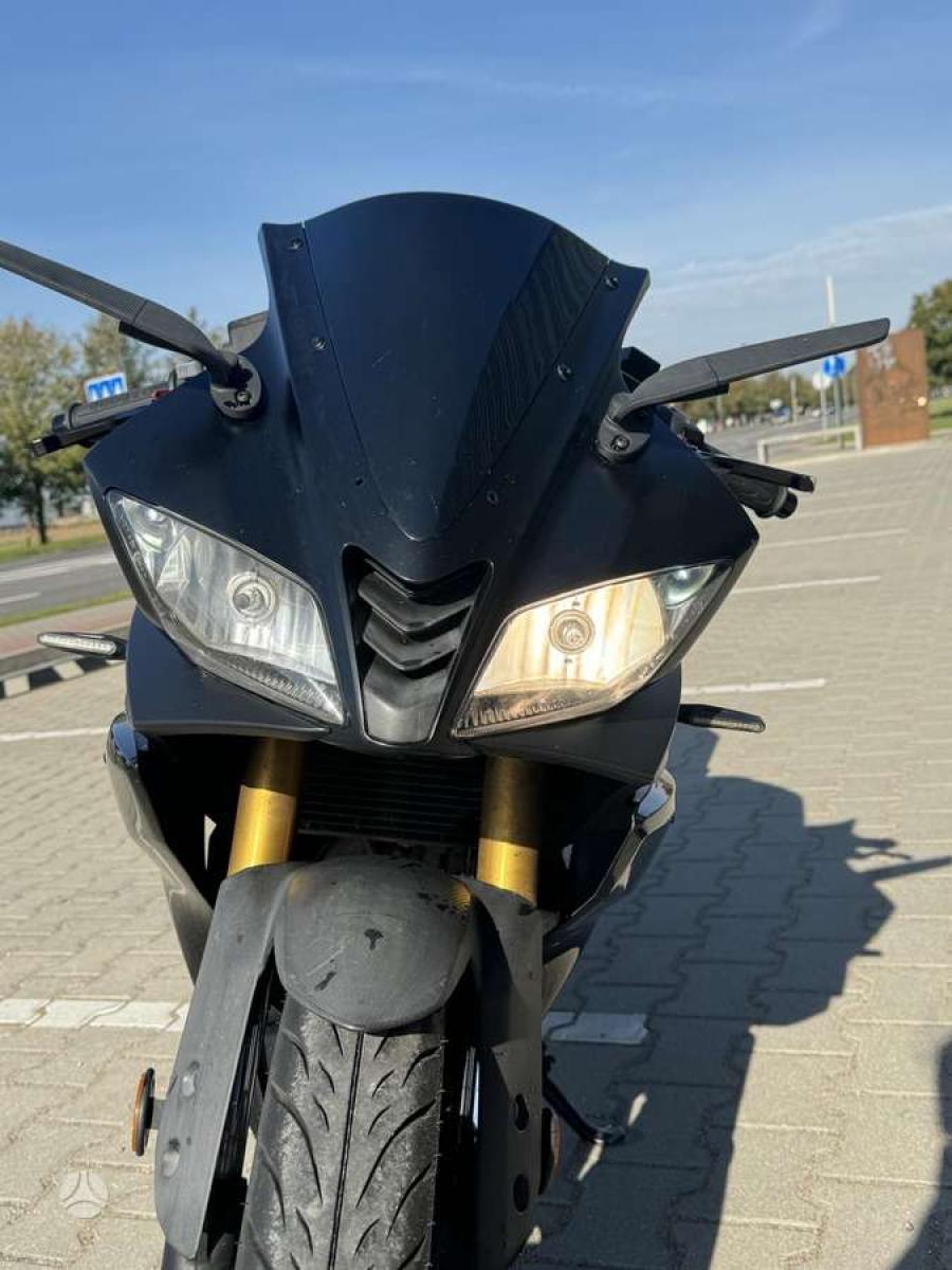 Melns Yamaha YZF 2017 Panevēža, ar dzinēja tilpumu 0.13 L un nobraukumu 42 tūkst. km par 3100 €, foto 15 vietnē AUTOMOTO.COM.LV