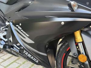 Melns Yamaha YZF 2018 Prienai, ar dzinēja tilpumu 0.13 L un nobraukumu 18 tūkst. km par 2750 €, foto 12 vietnē AUTOMOTO.COM.LV
