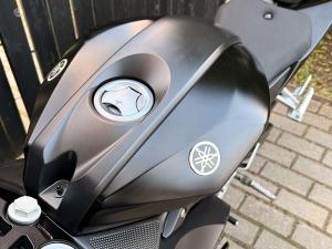 Melns Yamaha YZF 2018 Prienai, ar dzinēja tilpumu 0.13 L un nobraukumu 18 tūkst. km par 2750 €, foto 18 vietnē AUTOMOTO.COM.LV