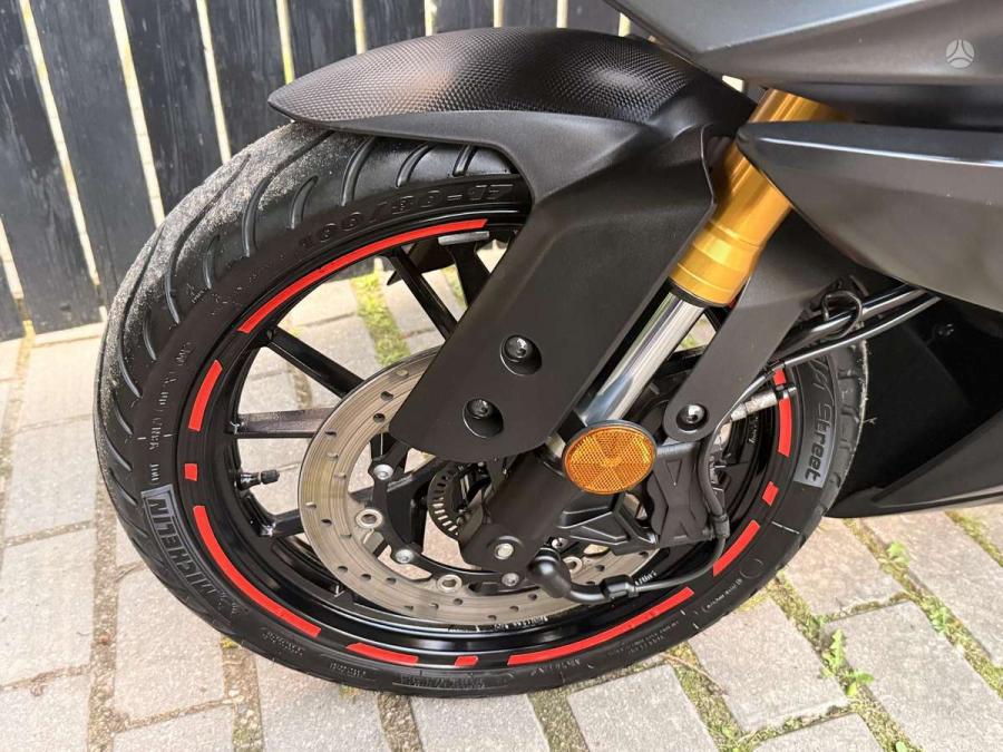 Melns Yamaha YZF 2018 Prienai, ar dzinēja tilpumu 0.13 L un nobraukumu 18 tūkst. km par 2750 €, foto 27 vietnē AUTOMOTO.COM.LV