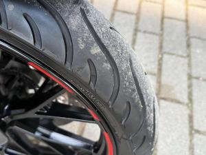 Melns Yamaha YZF 2018 Prienai, ar dzinēja tilpumu 0.13 L un nobraukumu 18 tūkst. km par 2750 €, foto 28 vietnē AUTOMOTO.COM.LV