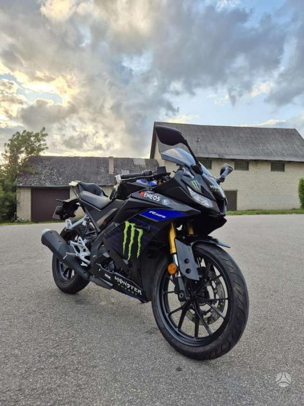 Melns Yamaha YZF 2020 Raseiniai, ar dzinēja tilpumu 0.13 L un nobraukumu 10 tūkst. km par 3500 €, foto 5 vietnē AUTOMOTO.COM.LV