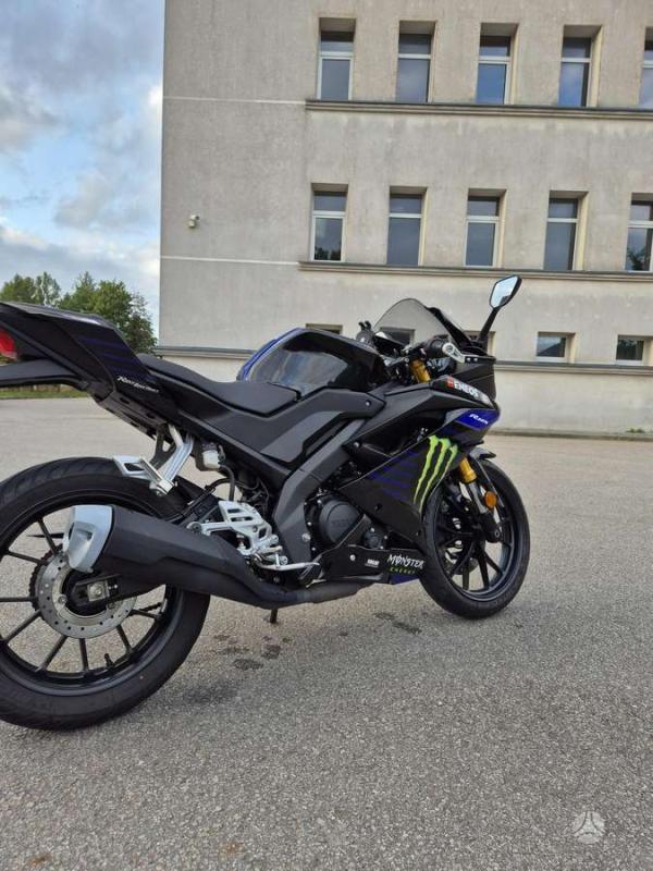 Melns Yamaha YZF 2020 Raseiniai, ar dzinēja tilpumu 0.13 L un nobraukumu 10 tūkst. km par 3500 €, foto 7 vietnē AUTOMOTO.COM.LV