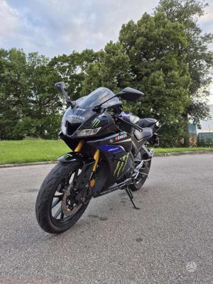 Melns Yamaha YZF 2020 Raseiniai, ar dzinēja tilpumu 0.13 L un nobraukumu 10 tūkst. km par 3500 €, foto 15 vietnē AUTOMOTO.COM.LV