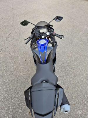 Melns Yamaha YZF 2020 Raseiniai, ar dzinēja tilpumu 0.13 L un nobraukumu 10 tūkst. km par 3500 €, foto 16 vietnē AUTOMOTO.COM.LV