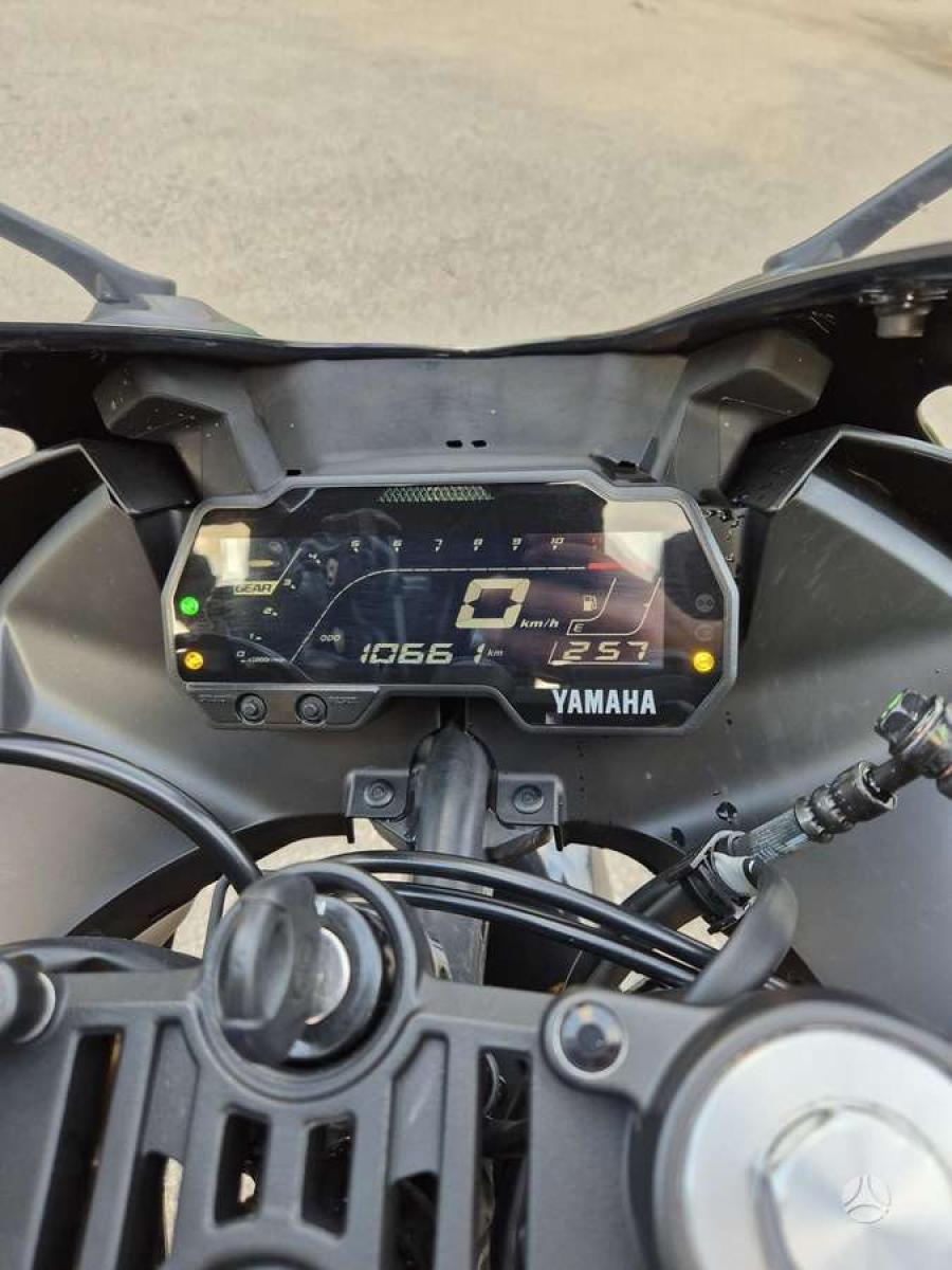 Melns Yamaha YZF 2020 Raseiniai, ar dzinēja tilpumu 0.13 L un nobraukumu 10 tūkst. km par 3500 €, foto 17 vietnē AUTOMOTO.COM.LV