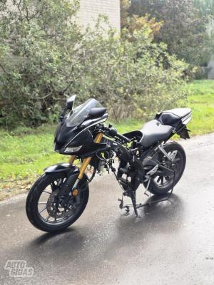 Black Yamaha YZF 2020 in Prienai, with an engine capacity of 0.13 L and mileage of 20 thousand km for 1680 €, photo 7 on AUTOMOTO.COM.LV