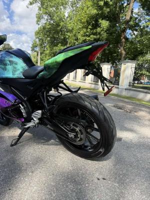 Black Yamaha YZF 2024 in Vilkaviskis, with an engine capacity of 0.13 L and mileage of 9 thousand km for 4199 €, photo 23 on AUTOMOTO.COM.LV