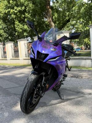 Black Yamaha YZF 2024 in Vilkaviskis, with an engine capacity of 0.13 L and mileage of 9 thousand km for 4199 €, photo 30 on AUTOMOTO.COM.LV