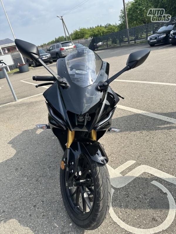 Black Yamaha YZF 2026 in Vilnius, with an engine capacity of 0.13 L and mileage of 300 thousand km for 5500 €, photo 1 on AUTOMOTO.COM.LV