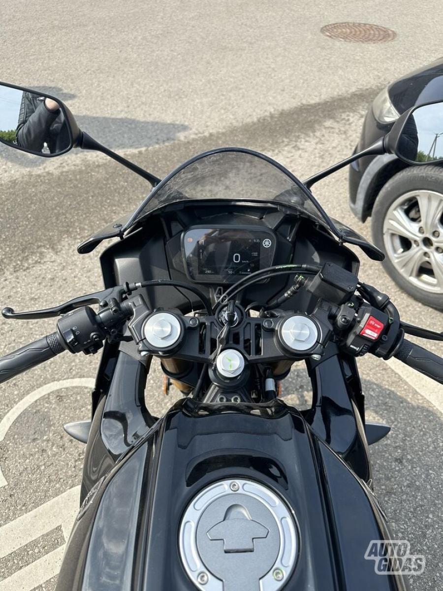 Black Yamaha YZF 2026 in Vilnius, with an engine capacity of 0.13 L and mileage of 300 thousand km for 5500 €, photo 8 on AUTOMOTO.COM.LV