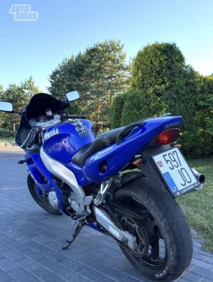 Blue Yamaha YZF 1999 in Mazeikiai, with an engine capacity of 0.60 L and mileage of 52 thousand km for 1380 €, photo 4 on AUTOMOTO.COM.LV