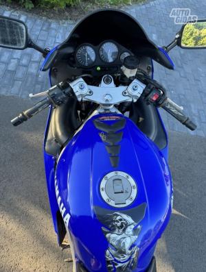 Blue Yamaha YZF 1999 in Mazeikiai, with an engine capacity of 0.60 L and mileage of 52 thousand km for 1380 €, photo 7 on AUTOMOTO.COM.LV